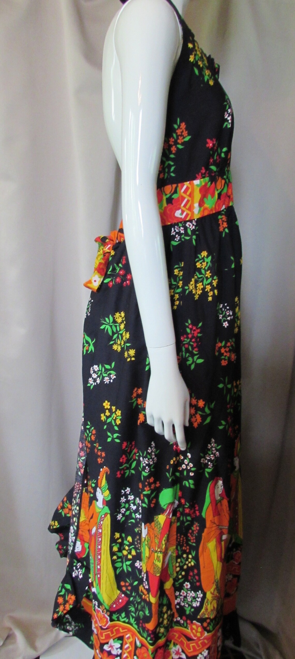 Hostess Apron Long Apron Black Cotton Renaissance Couples Ruffled Hems ...