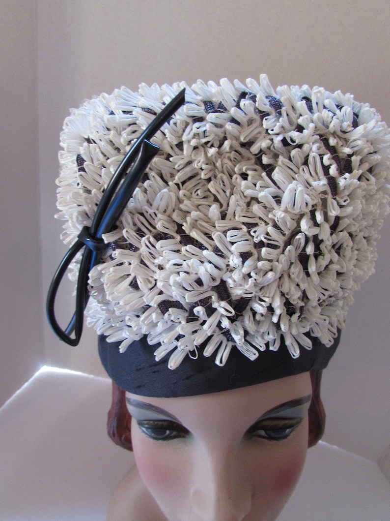 Vintage Hat 1960 Era Bubble Style Hat High Crown White Raffia Loops ...