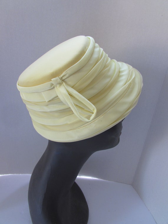 Vintage Hat Bucket Style Mid Century Hat Lemon Yellow… - Gem