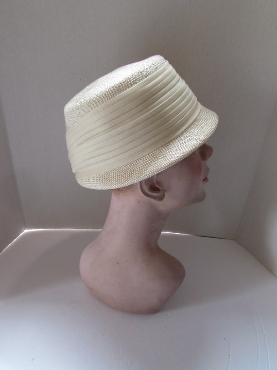 Vintage Hat Bucket Hat 1970 Style Cream Tone Milliner… - Gem