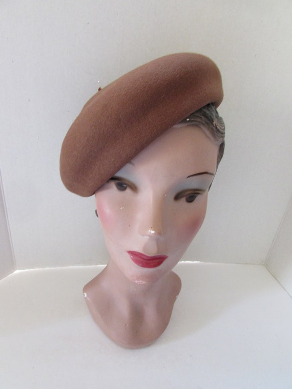 Vintage Hat Basque Beret Barby Beret PIXIE Topper Mil… - Gem