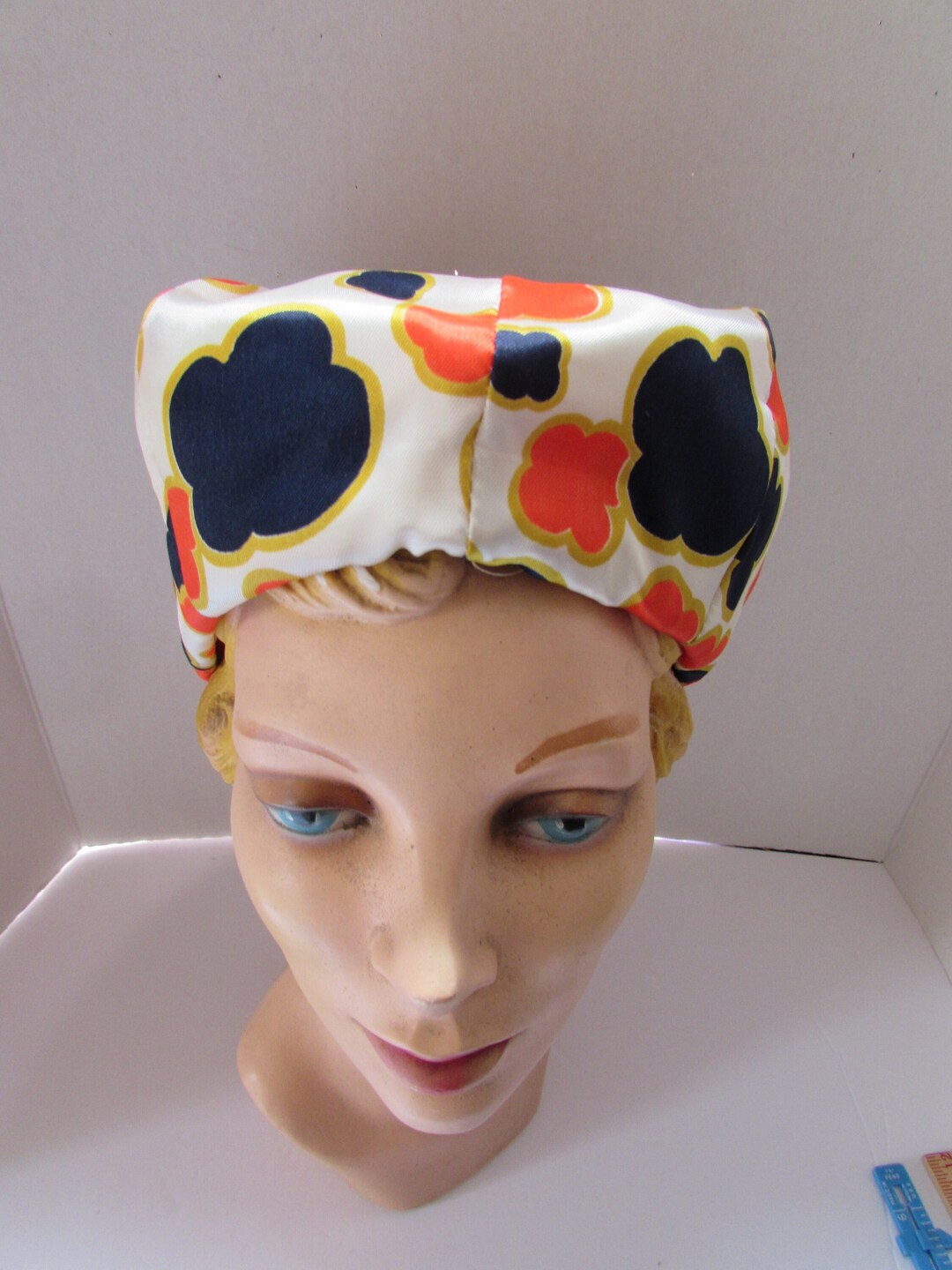 SALE Vintage Hat Mid Century 1960 Era Modified Bubble Satin Like Rayon ...