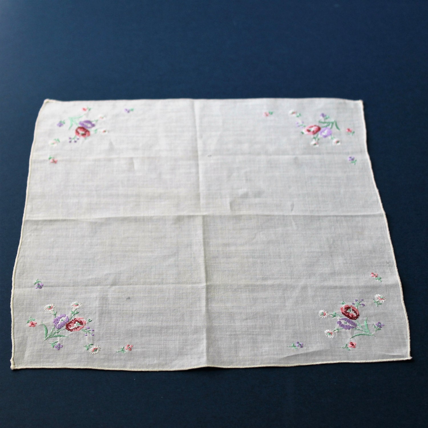 Vintage creamy white linen handkerchiefs decorative | Etsy