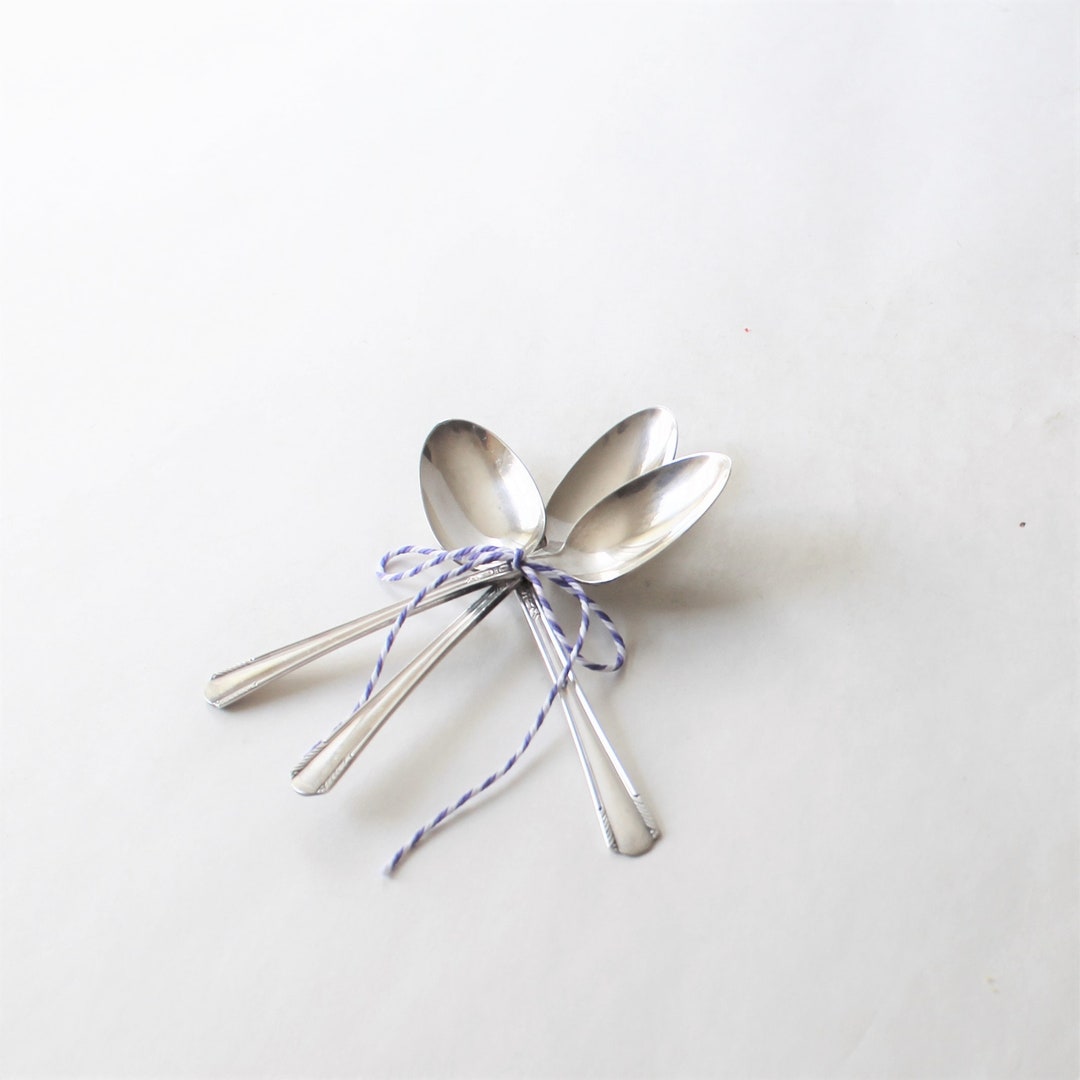 1930s WM Rogers CHATHAM Teaspoons 3 Silverplate Spoons - Etsy