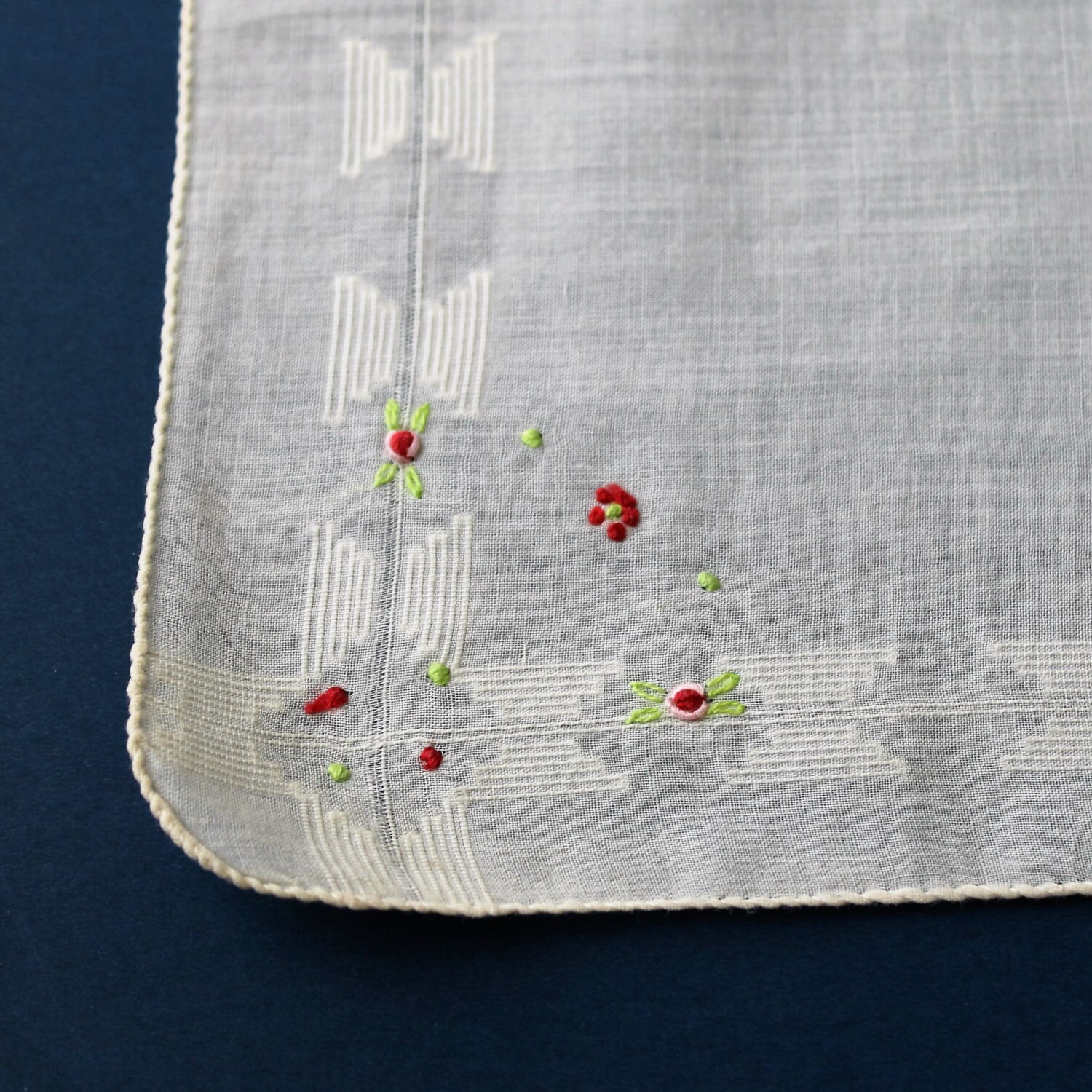 Vintage creamy white linen handkerchiefs decorative | Etsy