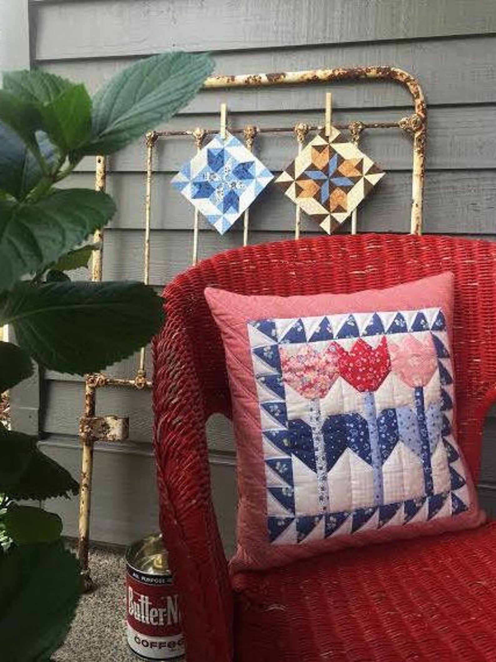 Tulip Crush Quilt and Pillow Pattern // Mailed Copy - Etsy