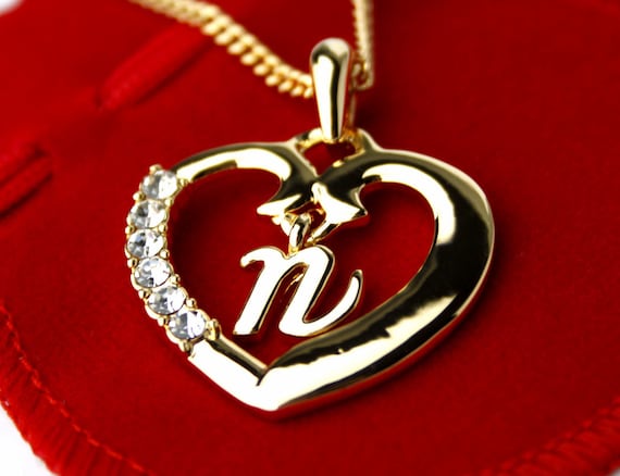 N Letter Wallpaper In Heart
