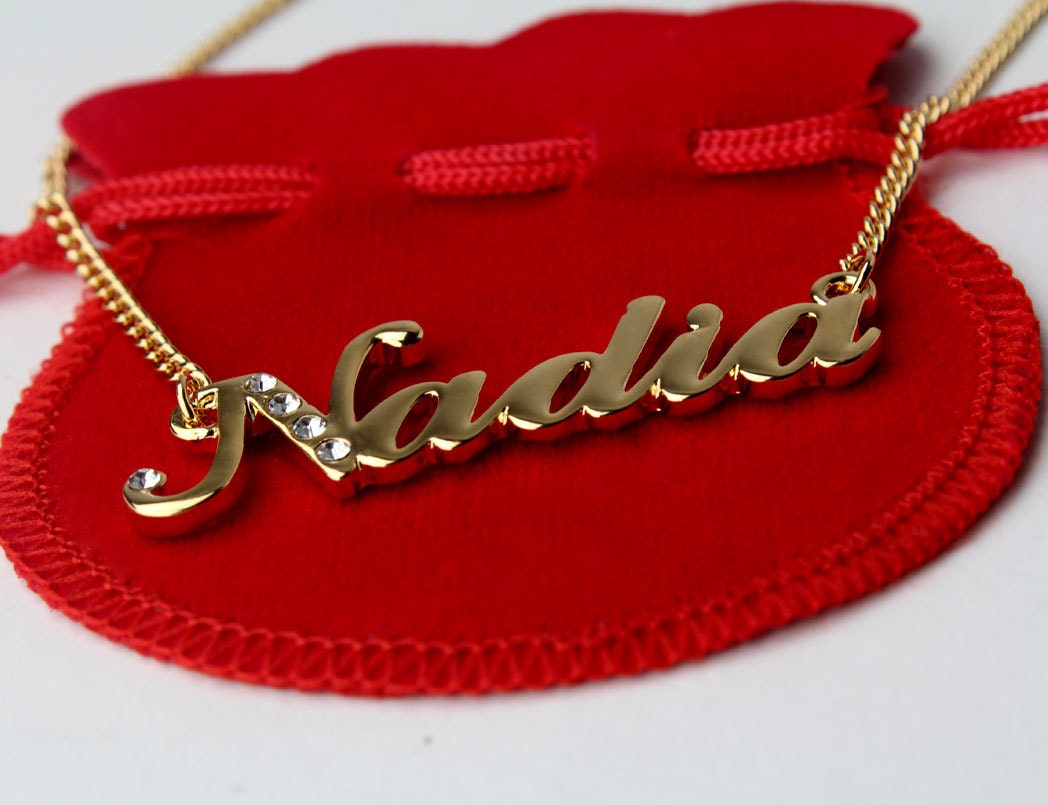 Name Necklace Nadia Gold Plated 18ct Personalised Necklace With Swarovski Crystals Etsy Sweden