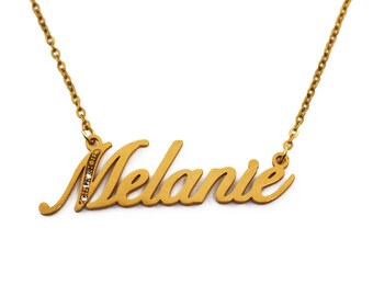 Melanie Name Necklace - Etsy