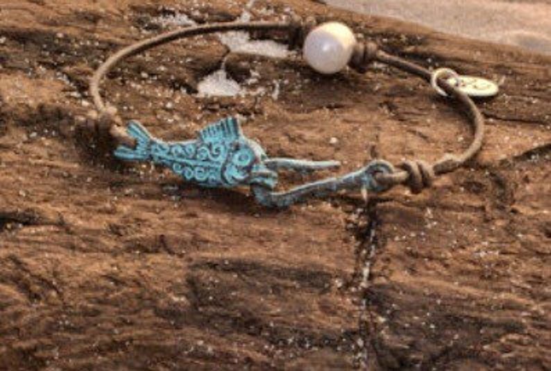 Pearl and Leather Bracelet With Fish Clasp 620 - Etsy