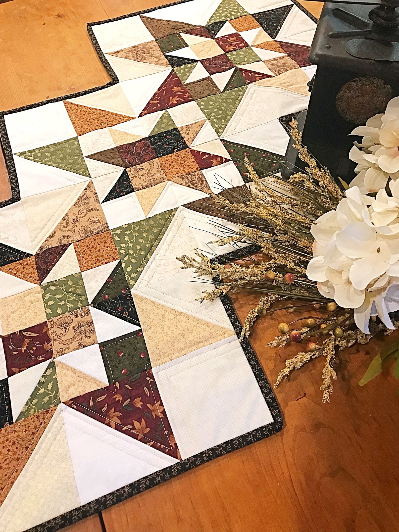 Quilt Patterns PDF Table Runner Pattern Easy Quilt Patterns Scrappy ...