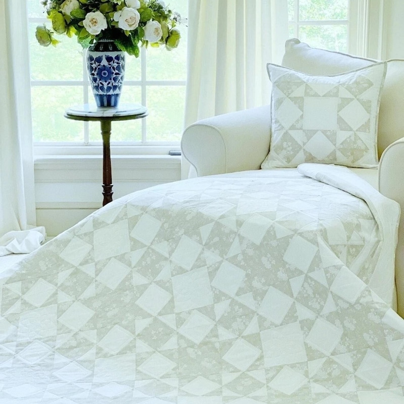 Neutral Quilt - Etsy