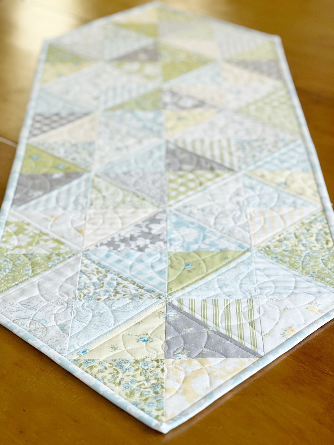 Table Runner Pattern Easy Quilt Patterns PDF Charm Pack Quilt Pattern ...
