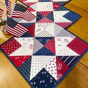 Table Runner Pattern for Charm Packs Quilt Pattern PDF Patriotic Stars Table Runner Pattern for ...