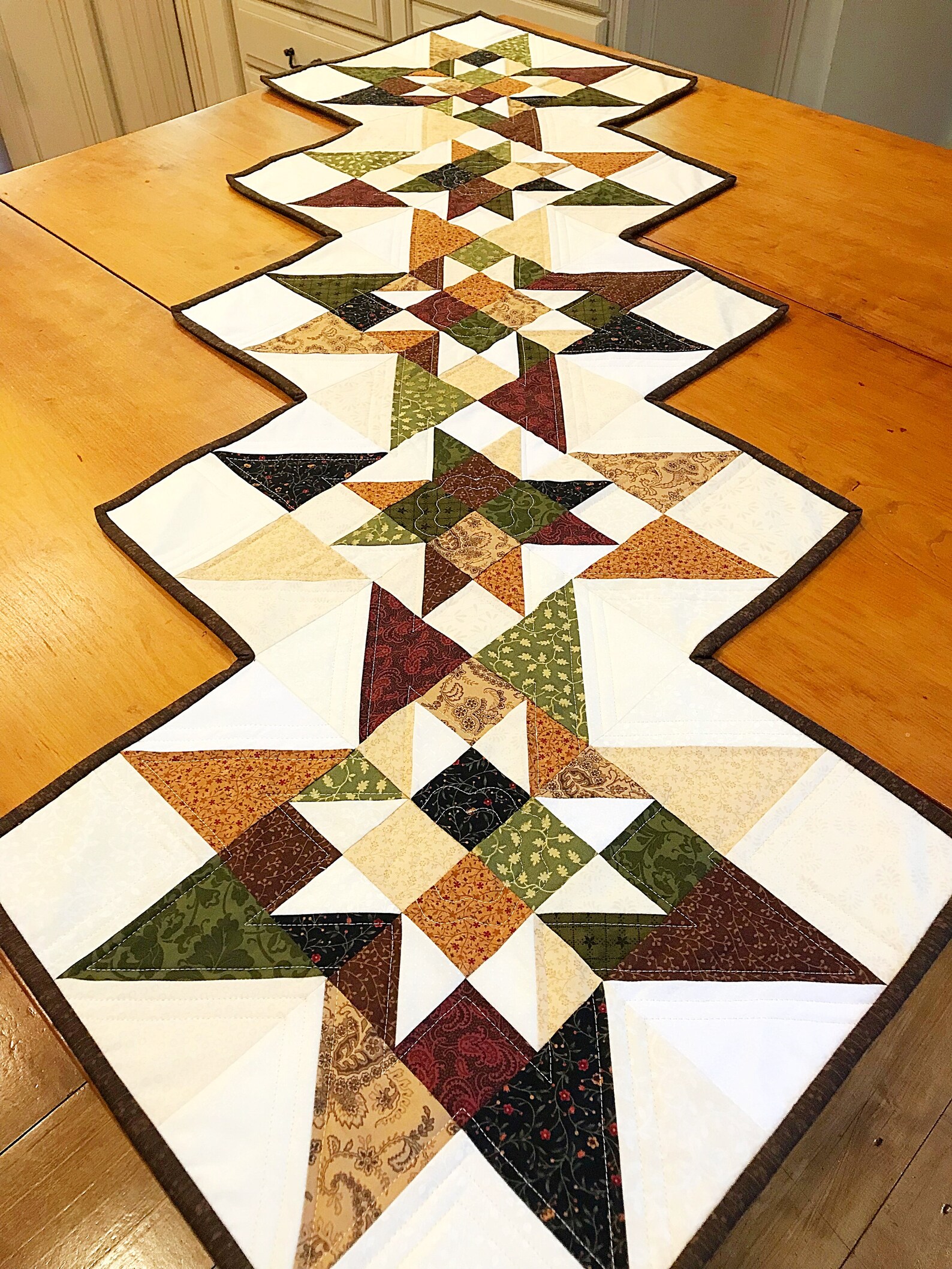 Quilt Patterns PDF Table Runner Pattern Scrappy Table Runner - Etsy