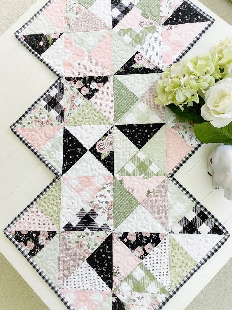Table Runner Patterns PDF Quilt Patterns for Charm Packs - Etsy