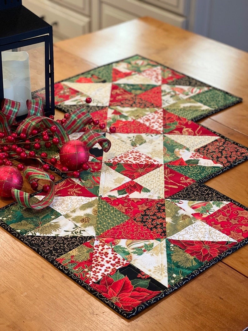 Table Runner Pattern for Charm Packs Christmas Table Runner Quilt ...