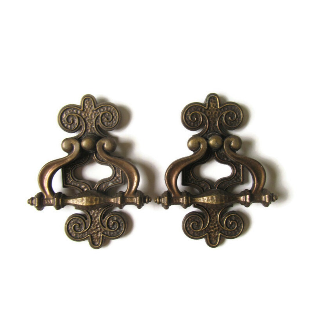 Hardware; Vintage Hardware, Vintage Furniture Hardware, Drawer Handle ...