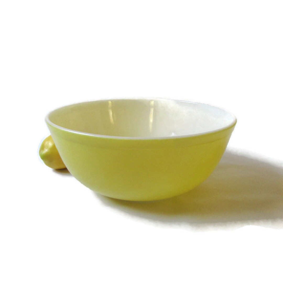 Pyrex Primary Color (yellow) Mixing Bowl #404, 1945-1949; Pyrex Mixing ...