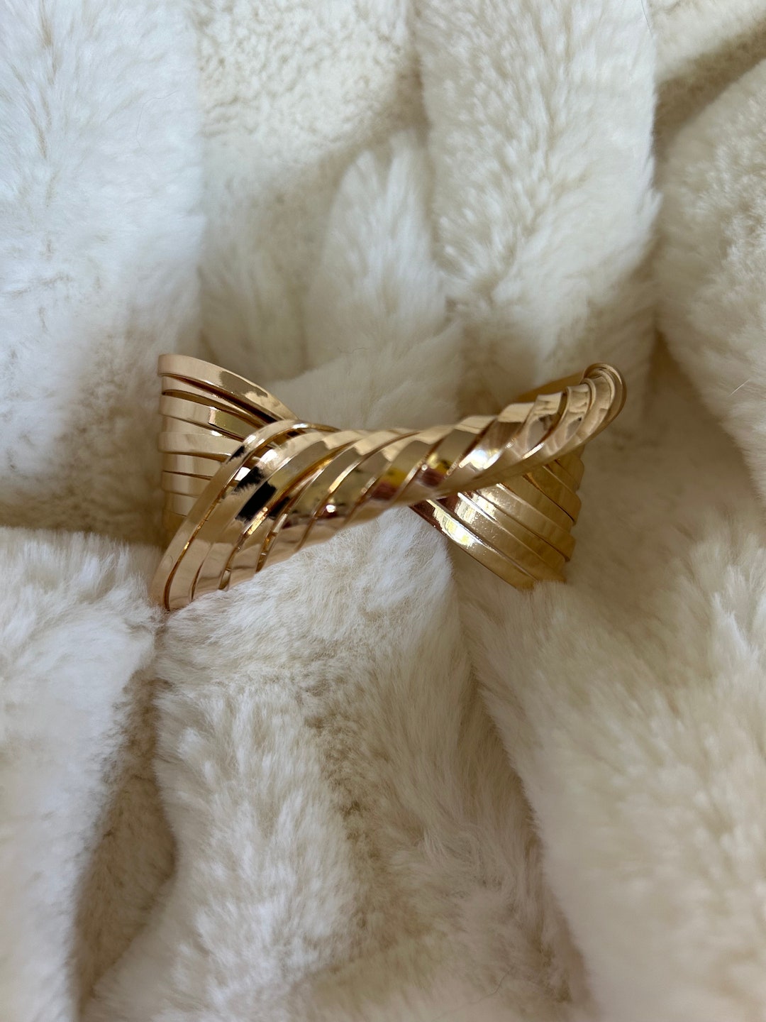 Gold Twisted Bangle Bracelet - Etsy