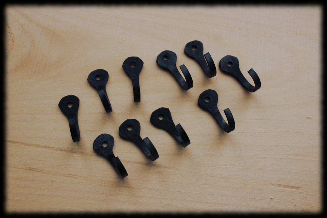 10 Small Rustic Wall Hooks 1 1/4 32mm Nail Hooks With Screws ...