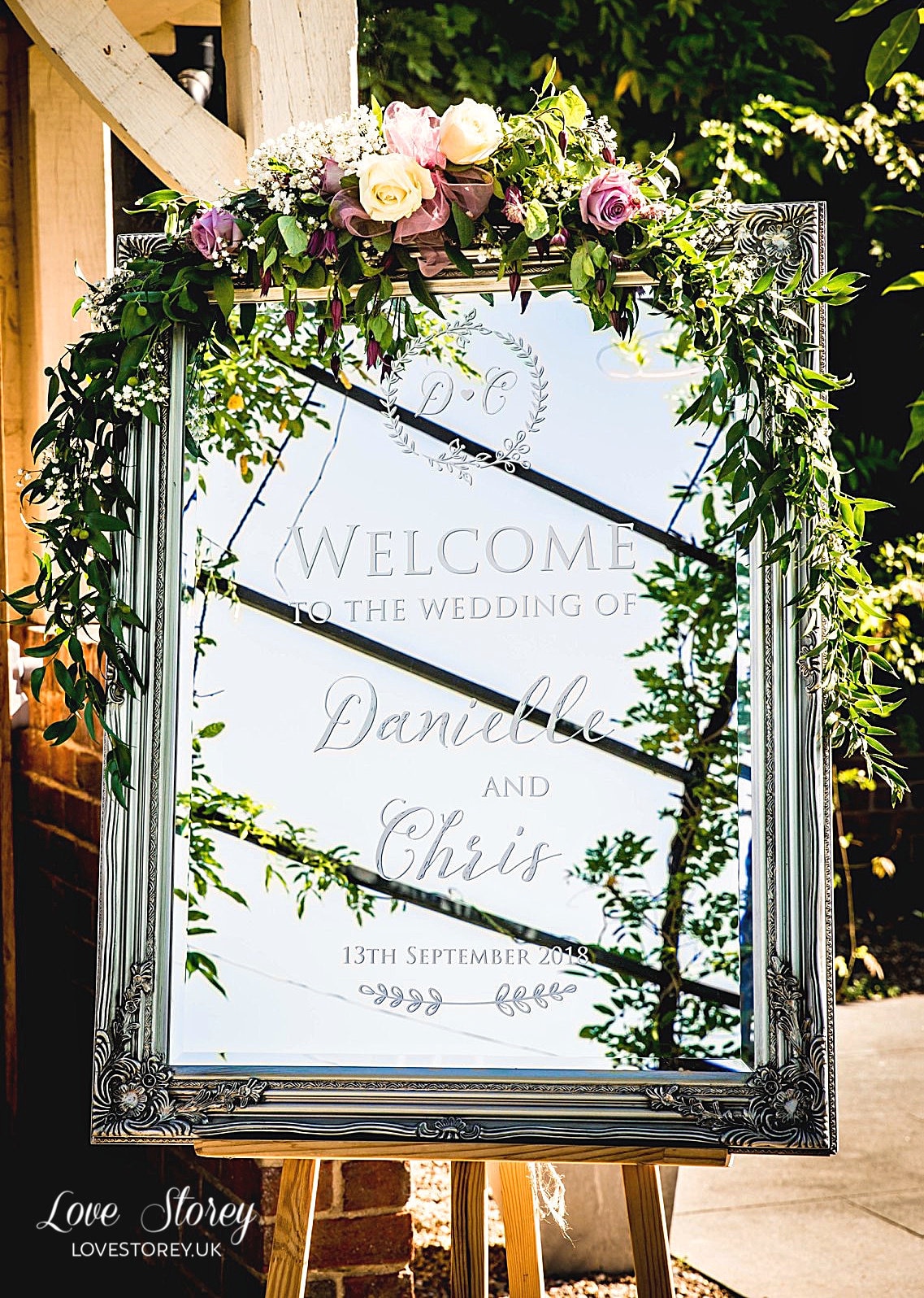 Mirror Wedding Welcome Sign DIY Easy with Vinyl | Etsy