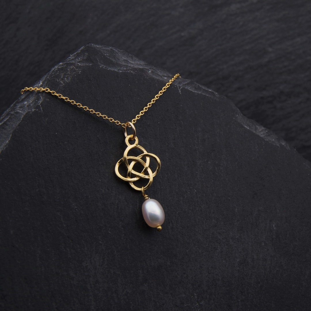 Outlander Gold Necklace Celtic Jewelry. Pearl Necklace June Birthstone ...