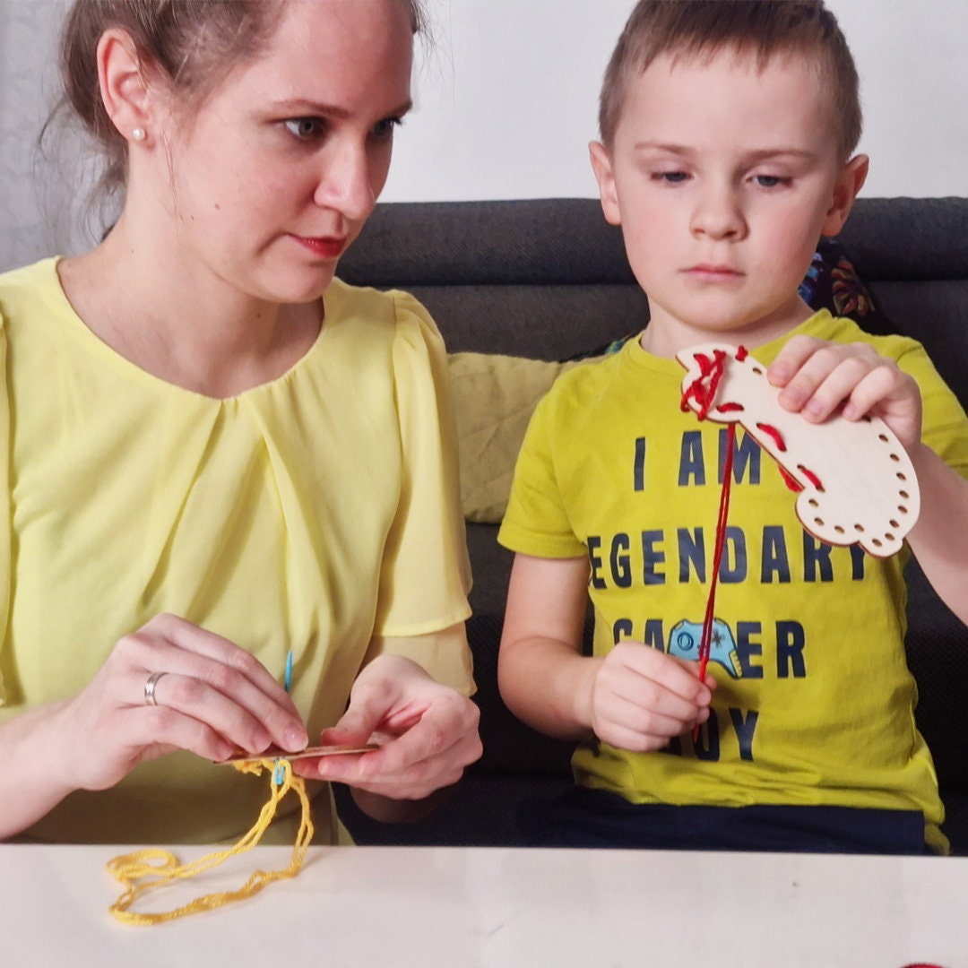 Kids Learn to Sew Kit With Plastic Needle Montessori Sewing Kit ...
