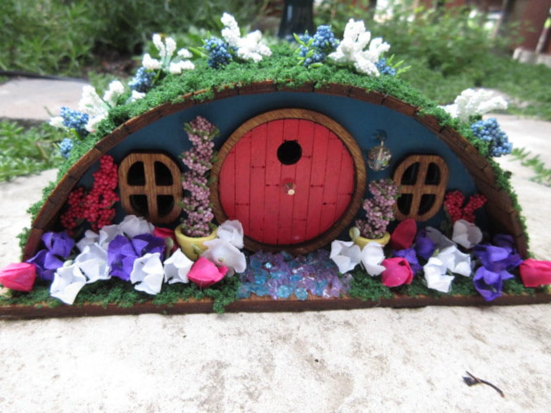 Miniature Hobbit House Cottage Miniature Fairy Garden Decor Accessories ...