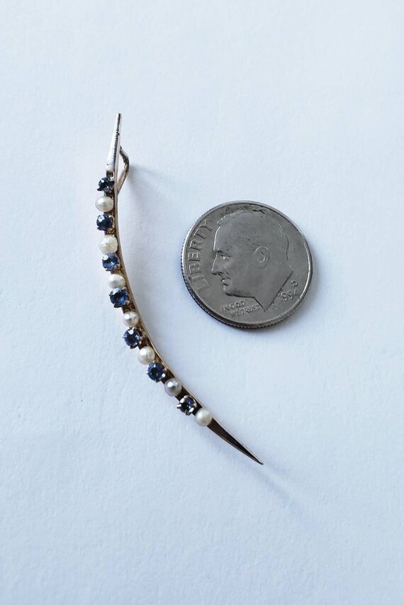 Victorian crescent moon sapphire & natural pearl pen… - Gem