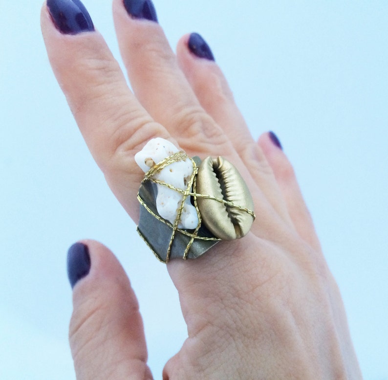 Anillo de coral hecho a mano anillo de concha concha - Etsy España