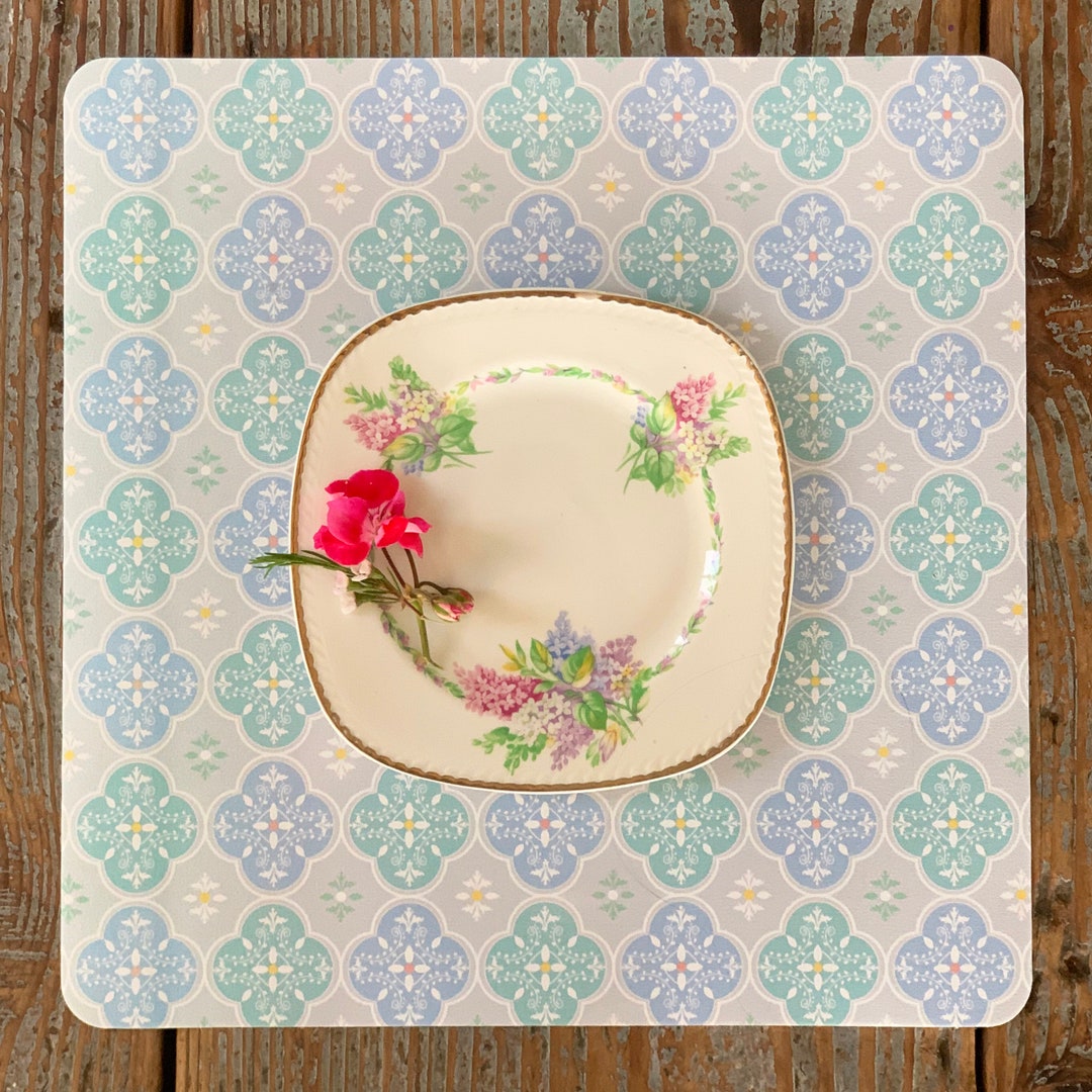 Set of 4 Retro Square Large Placemats, Waterproof Vinyl Table Mats ...