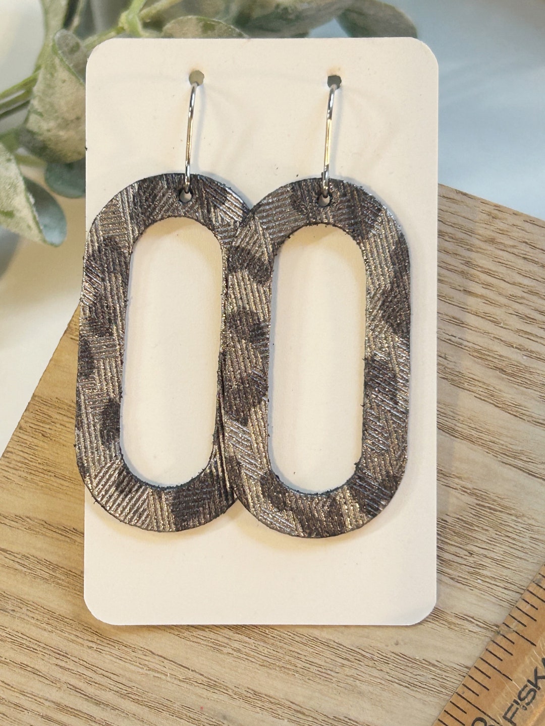 Classic Size, Metallic Black and Silver Leopard Print Leather Oval ...