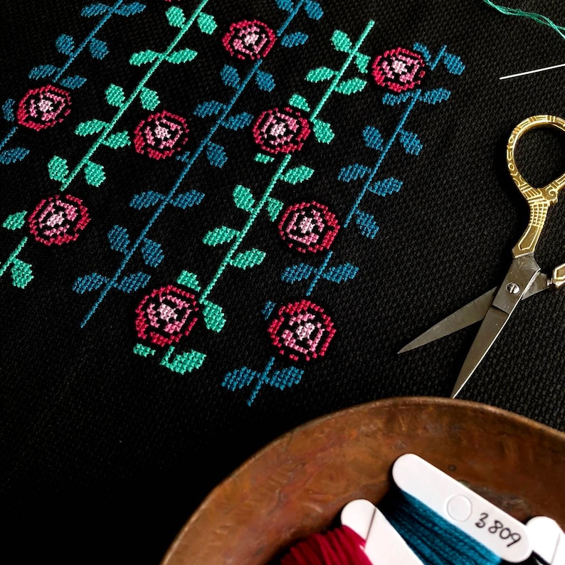 Glasgow Roses Cross Stitch Pattern PDF | Charles Rennie Mackintosh ...