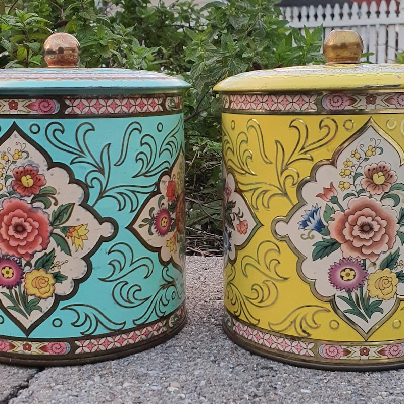 Vintage Biscuit Tin Floral - Etsy