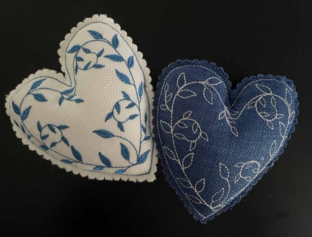 Pretty Floral Heart Stuffy, ITH, Embroidery Design. 2 Designs in One ...