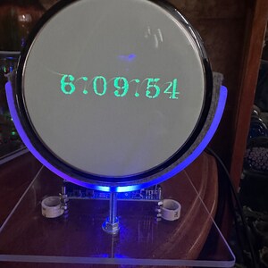 Oscilloscope or Scope Clock Made With 5 Cathode Ray Tube, century Style ...