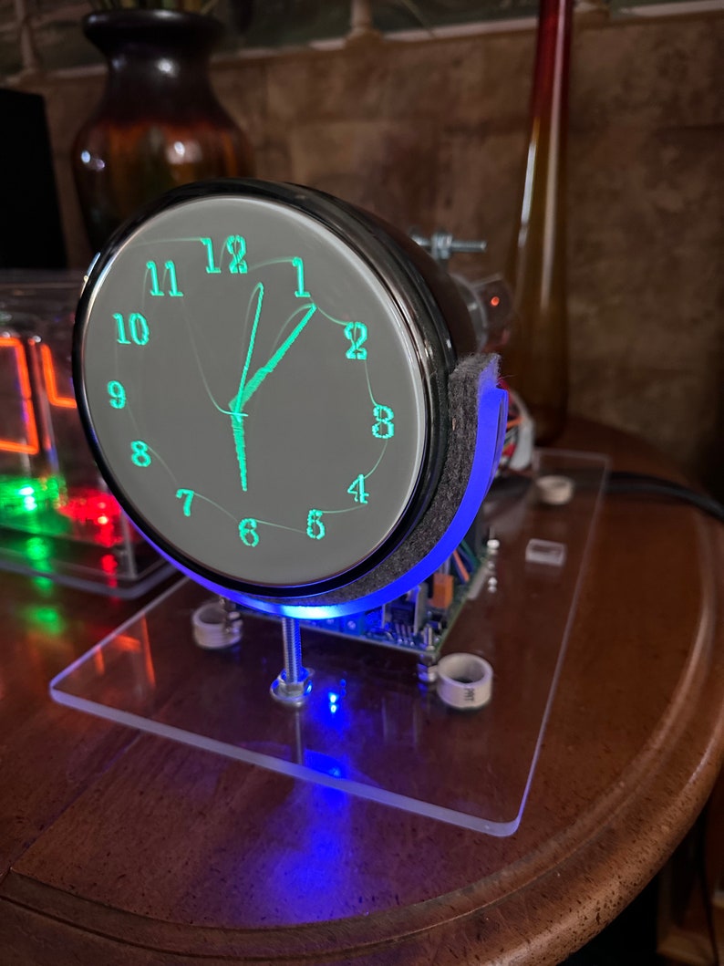 Oscilloscope or Scope Clock Made With 5 Cathode Ray - Etsy