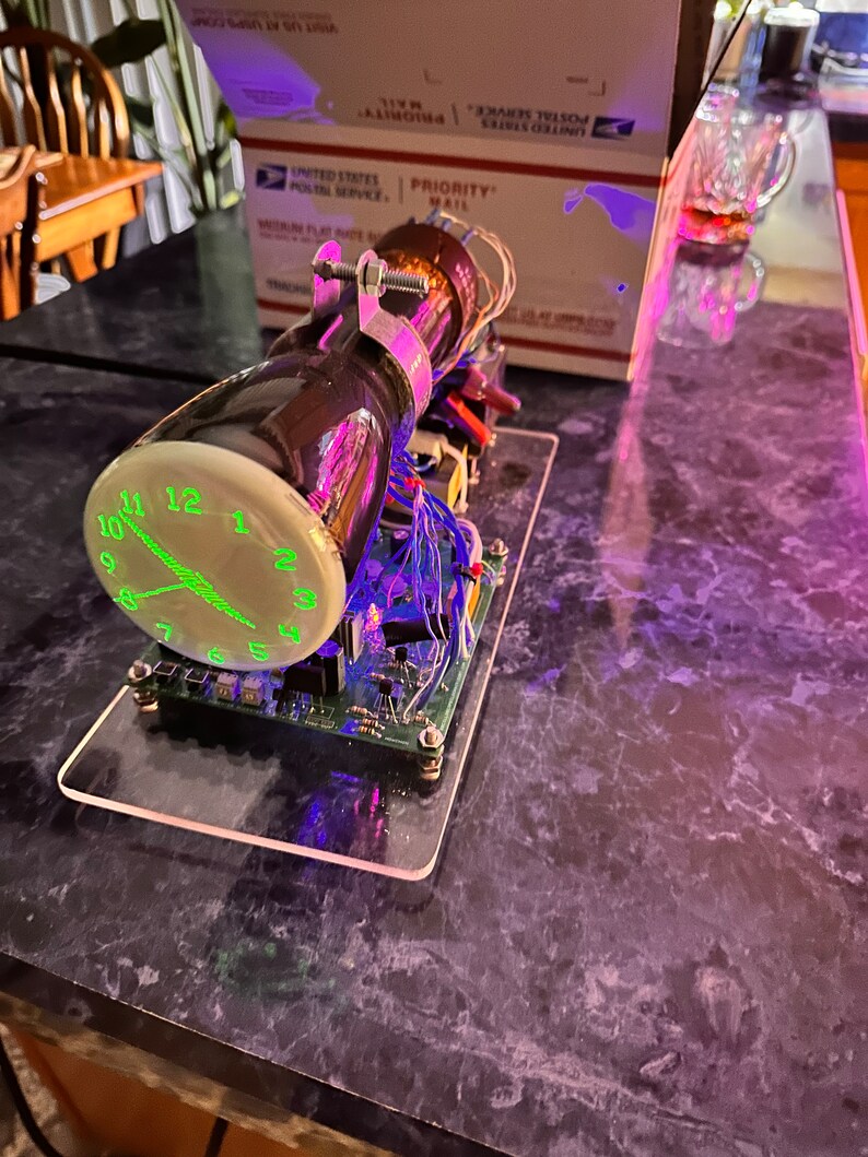 Oscilloscope Clock 3 Round CRT cathode Ray Tube Original Vector Version ...