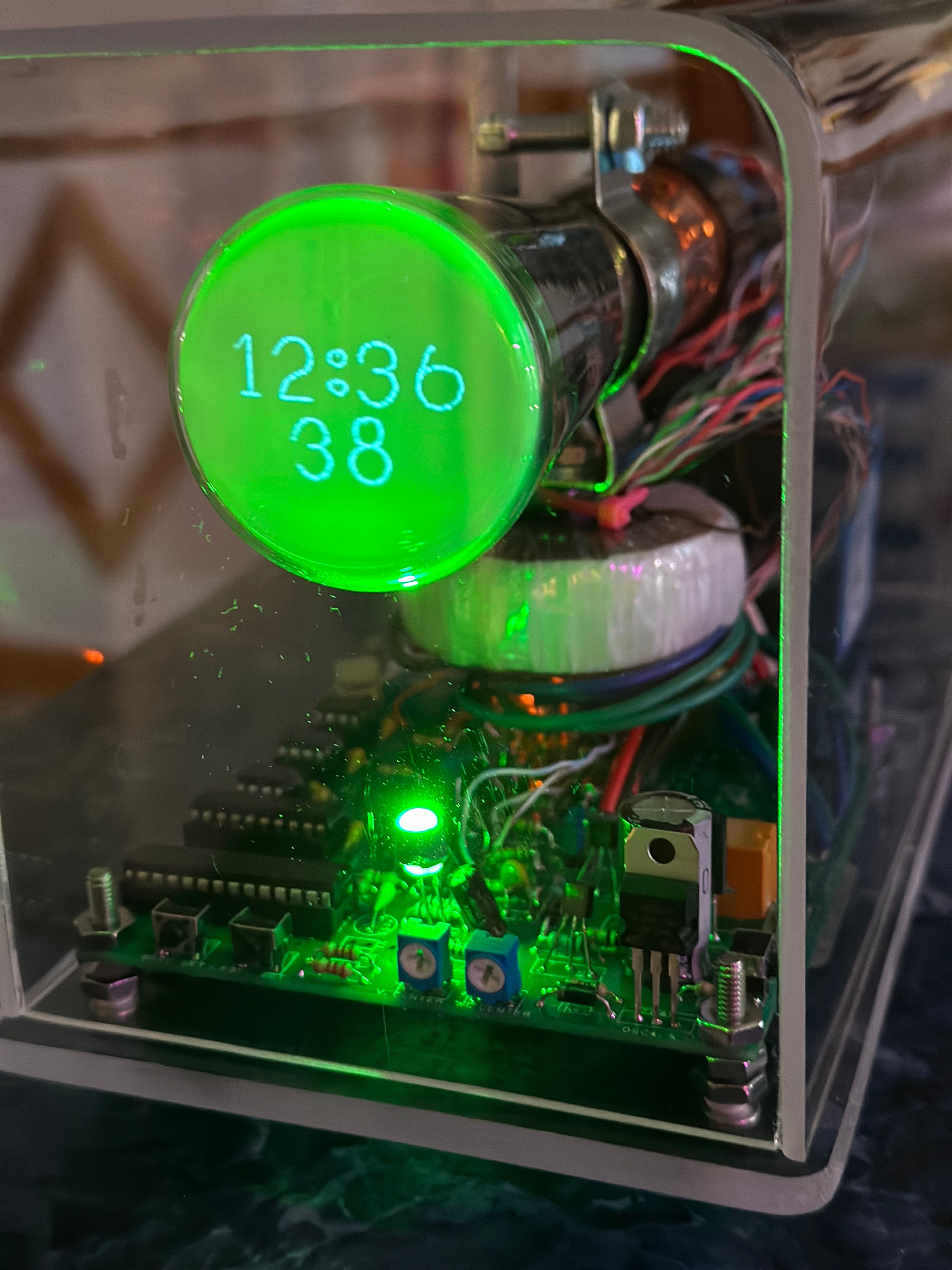 Mini Oscilloscope Clock 2 Round CRT cathode Ray Tube Revised Firmware ...