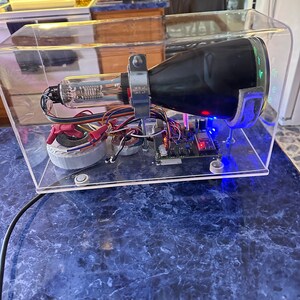 Oscilloscope or Scope Clock Made With 5 Cathode Ray Tube, century Style ...