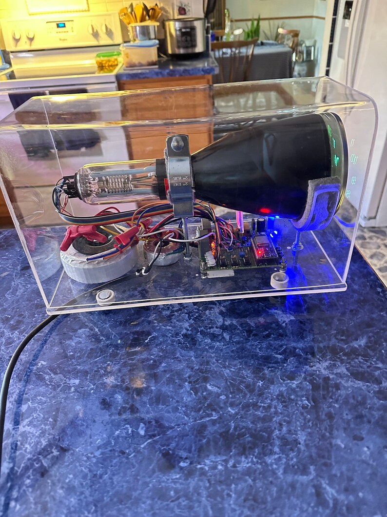 Oscilloscope or Scope Clock Made With 5 Cathode Ray - Etsy