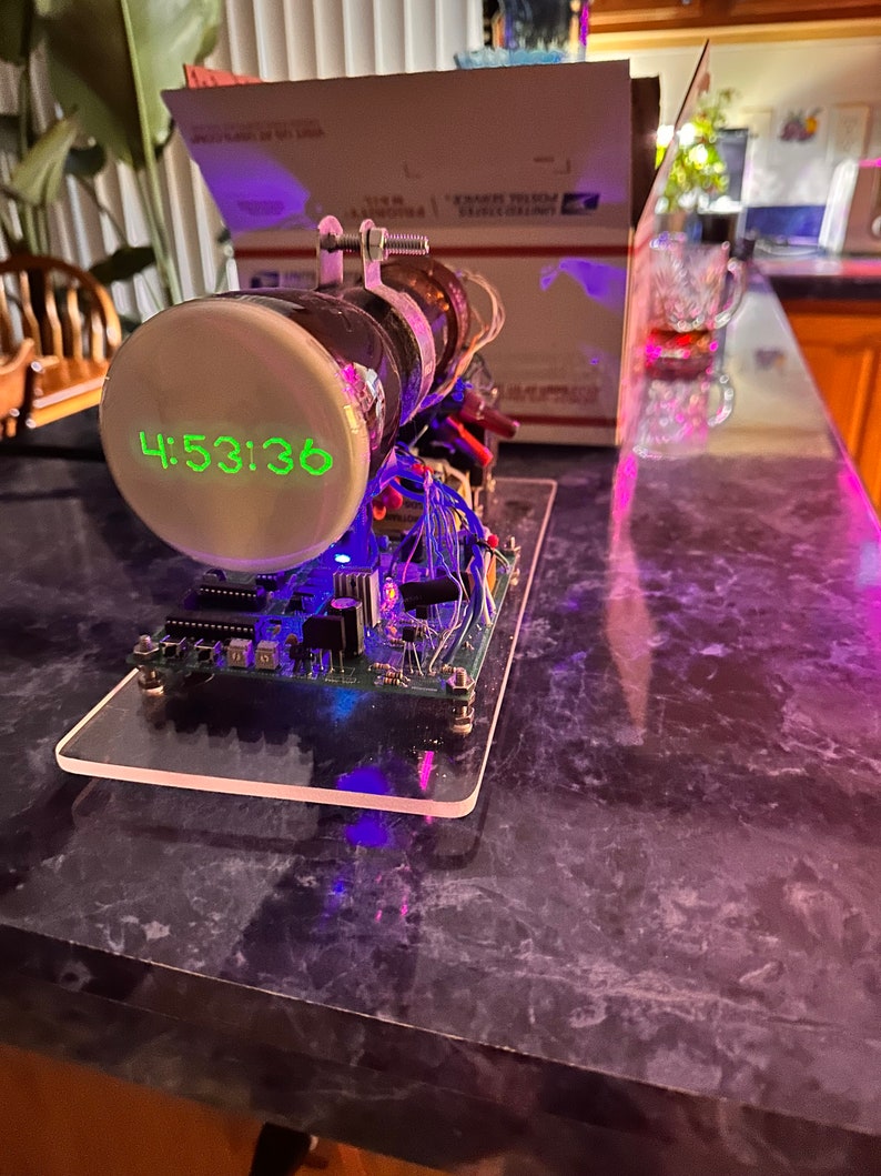 Oscilloscope Clock 3 Round CRT cathode Ray Tube Original Vector Version ...