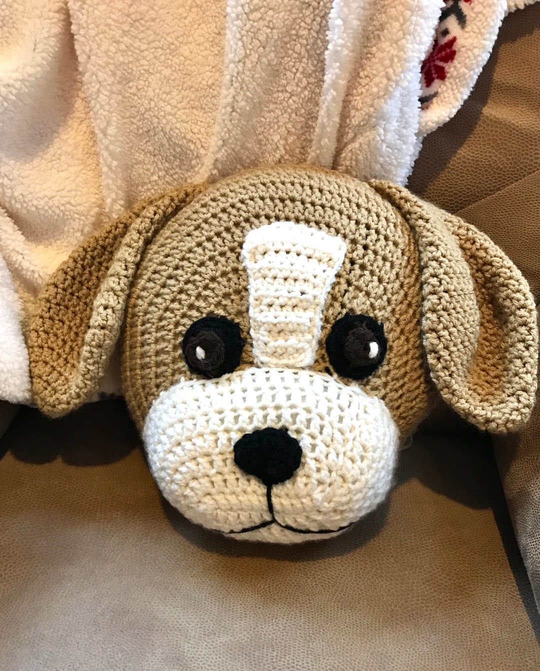 Crochet PATTERN, Beagle Pillow Pattern, Dog Pillow for Valentine's Day ...