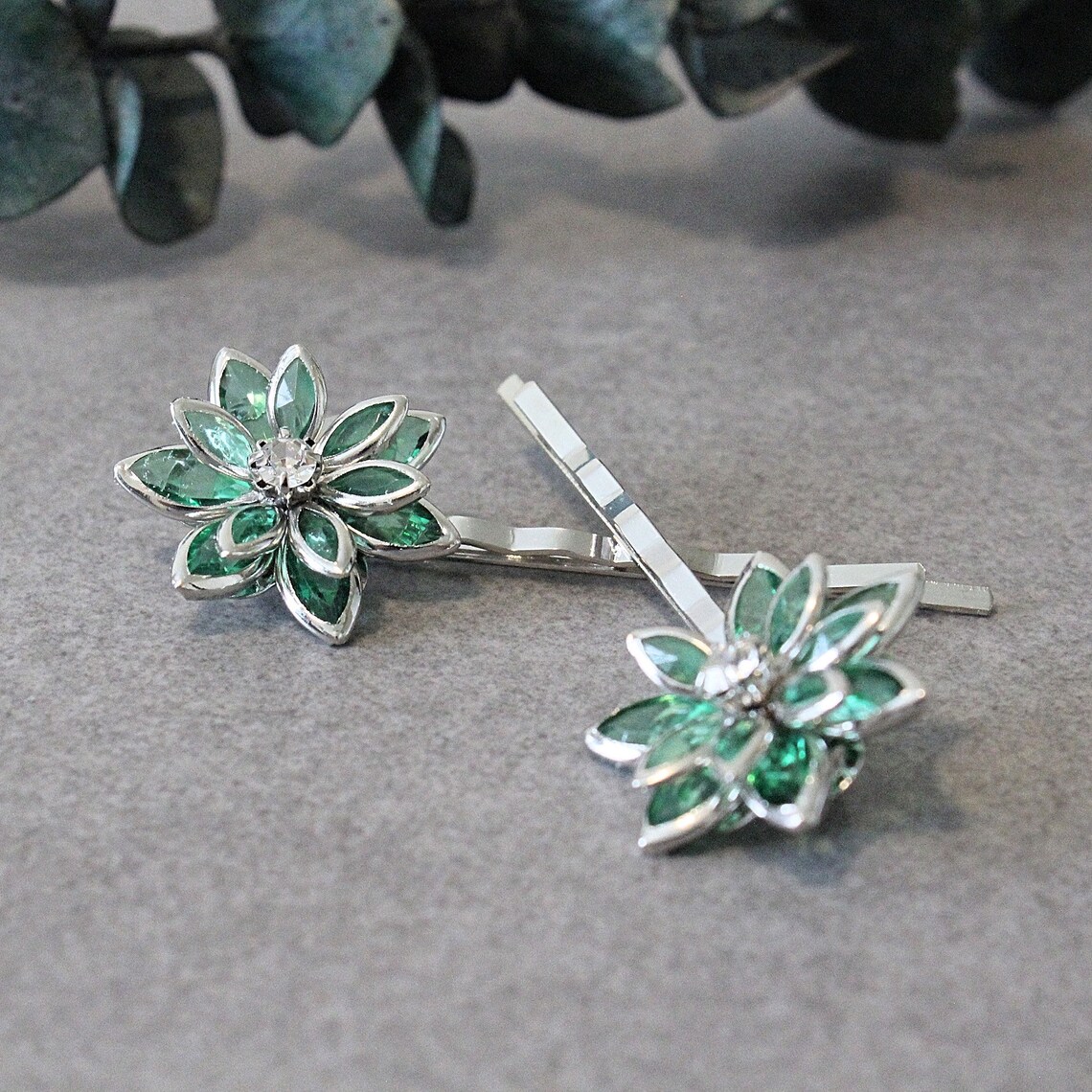 Green Bobby Pins Green Hair Pins Green Bridesmaid Jewelry - Etsy