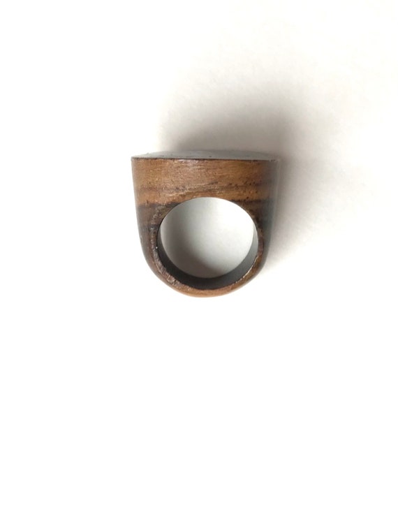 Vintage Italian Wood and Abalone Shell Inlay Ring - Gem