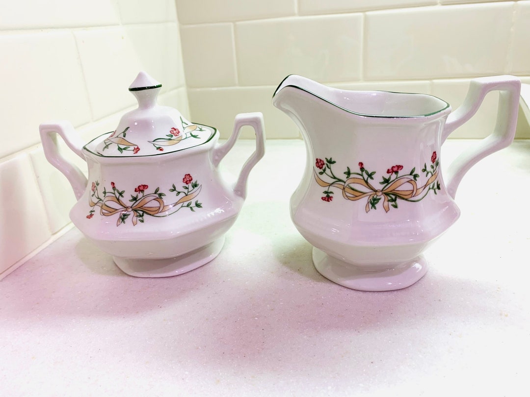 Vintage Johnson Brothers Creamer & Sugar Set Eternal Beau Cream and ...