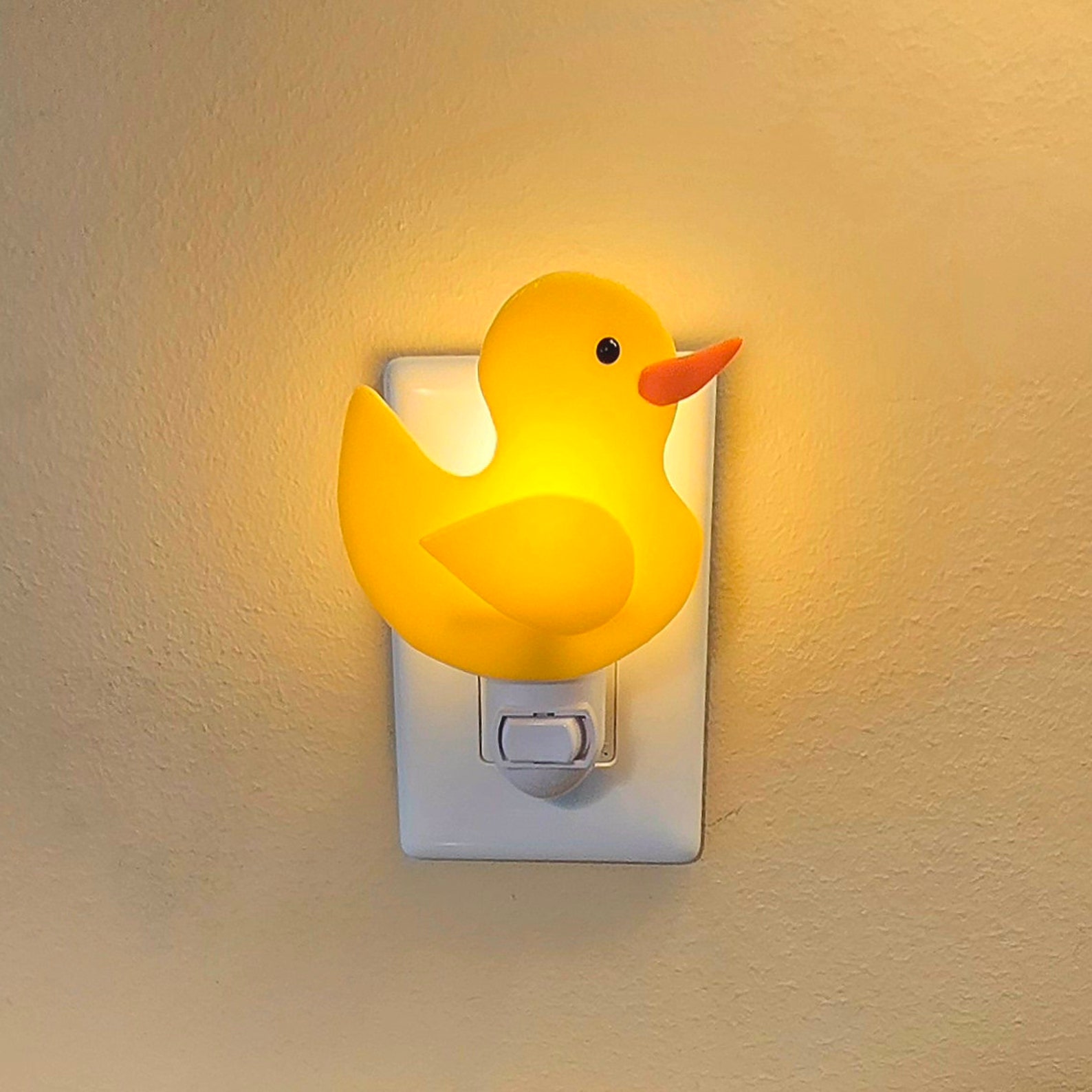 Adorable Handmade Fused Glass Yellow Duck Nightlight, Lucky Duck - Etsy