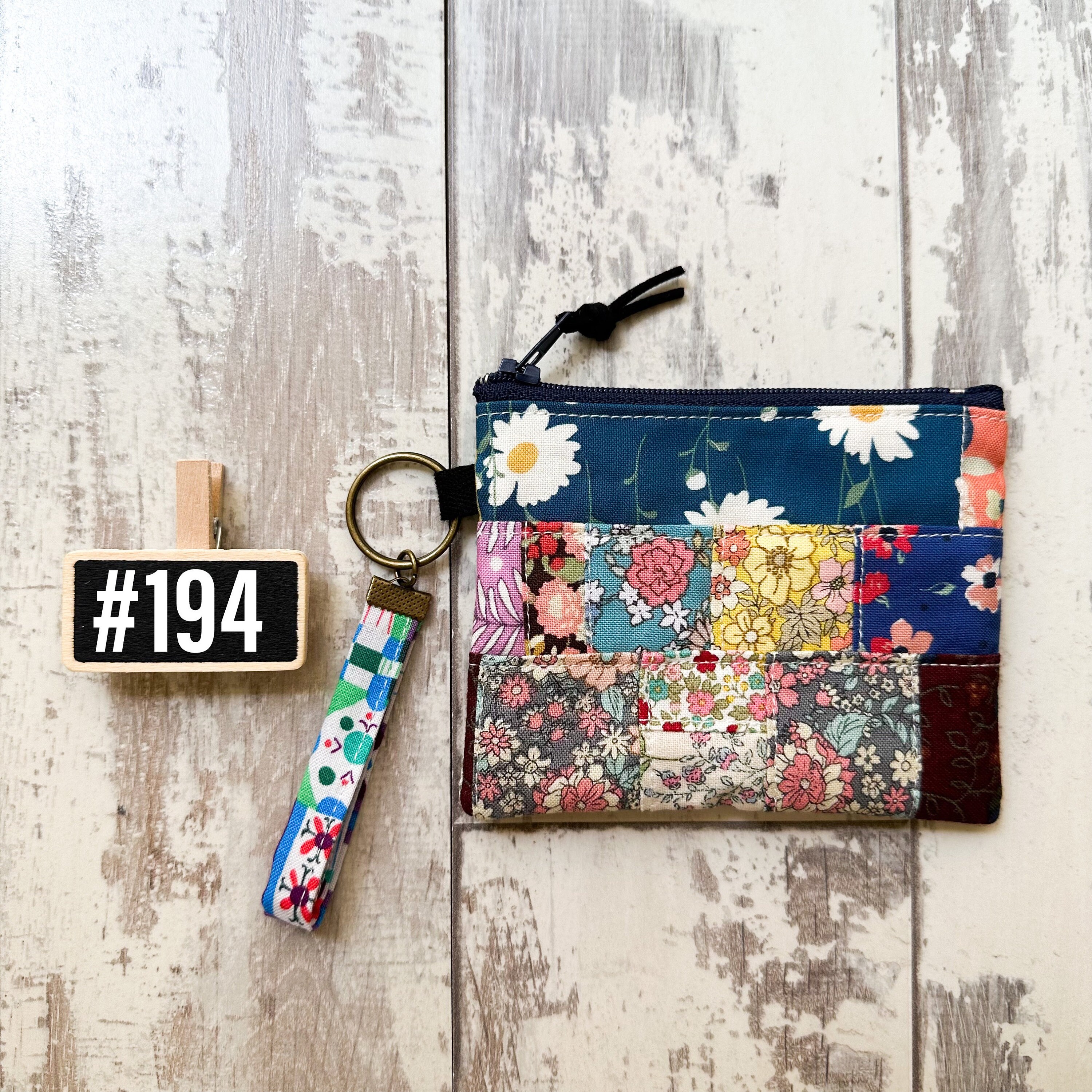 Handmade Patchwork Cotton Coin Purse: Floral Zipper Pouch With Keyring ...