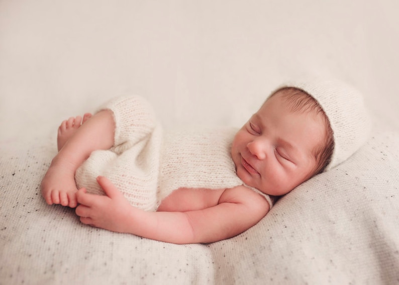 AveryNewborn Mohair BonnetKnit BonnetNewborn Photography | Etsy
